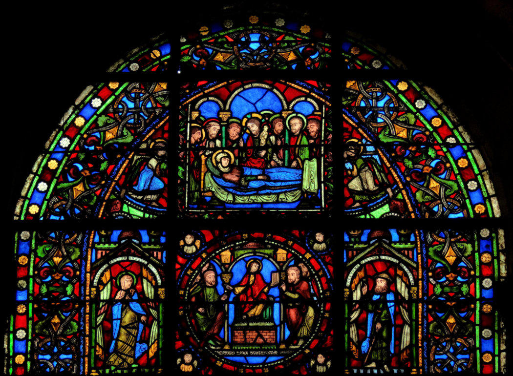 (Vitrail) Vitraux de la basilique Saint Denis à Saint Denis en Seine ...